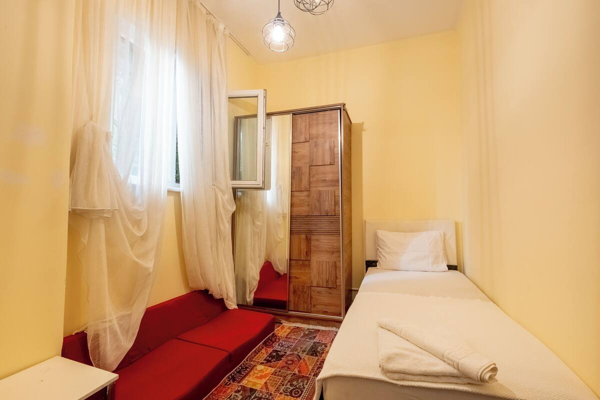 Apartamento Familiar | Roupa de alta qualidade, Wi-fi grátis, roupa de cama fornecida 