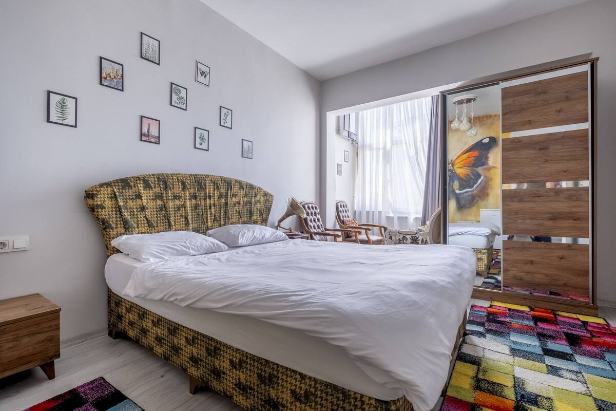Quarto Comfort | Roupa de alta qualidade, Wi-fi grátis, roupa de cama fornecida 