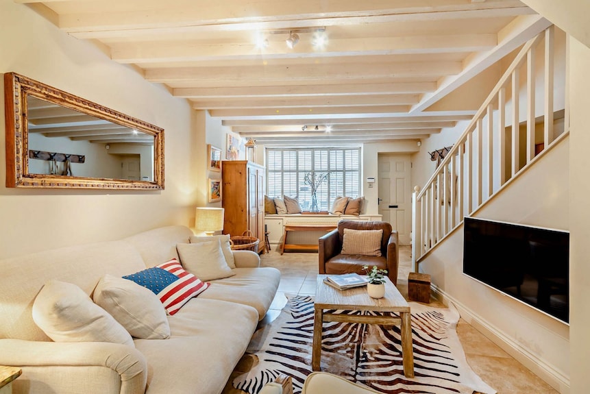 Cotswold Holiday Cottage With Excellent Central Location - Masters House - キンガム