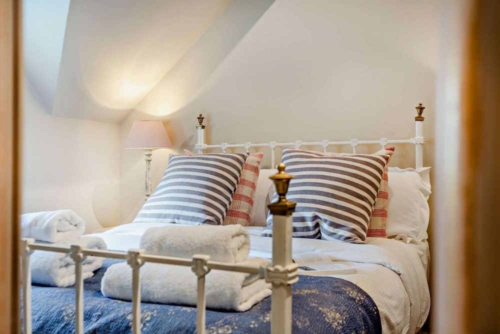 Cotswold Holiday Cottage With Excellent Central Location - Masters House - Stow-on-the-Wold