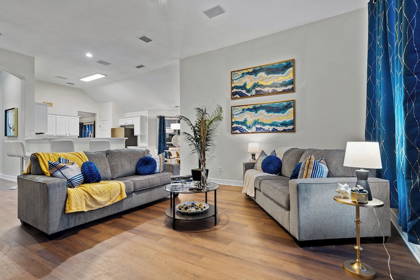 One Level 4br Retreat For Work, Family & Fun - Frisco, TX