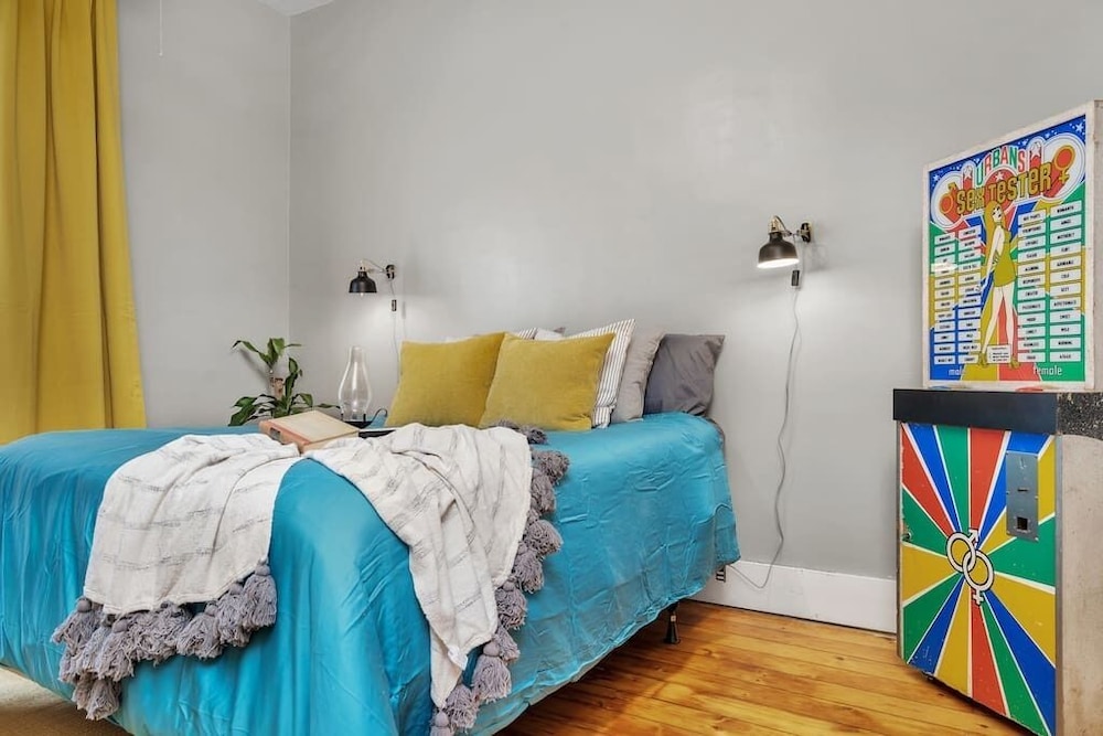 Enchanting Bungalow - 2br Historic Hidden Gem - Yellow Springs, OH