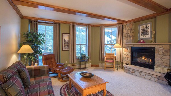 Palmyra 4g By Avantstay Close To The Slopes & Town! - Telluride, CO