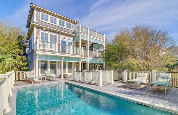 913 Carolina Boulevard By Avantstay Private Pool, Ocean View, Rooftop - Folly Beach, SC