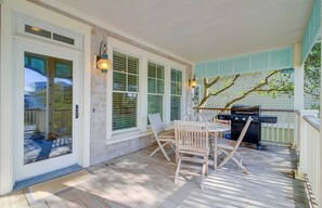 Casa (Multiple Bedrooms) | Parte interna