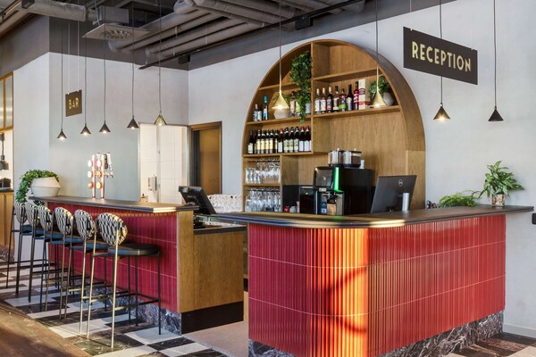 Best Western Plus Kungens Kurva - Stockholms län