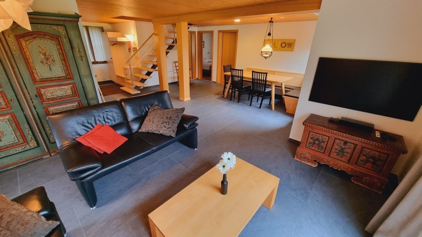 Ferienwohnung/app. Für 6 Gäste Mit 131m² In Lenk - Adelboden
