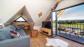 Apartamento (J13) | Área de estar | TV de tela plana