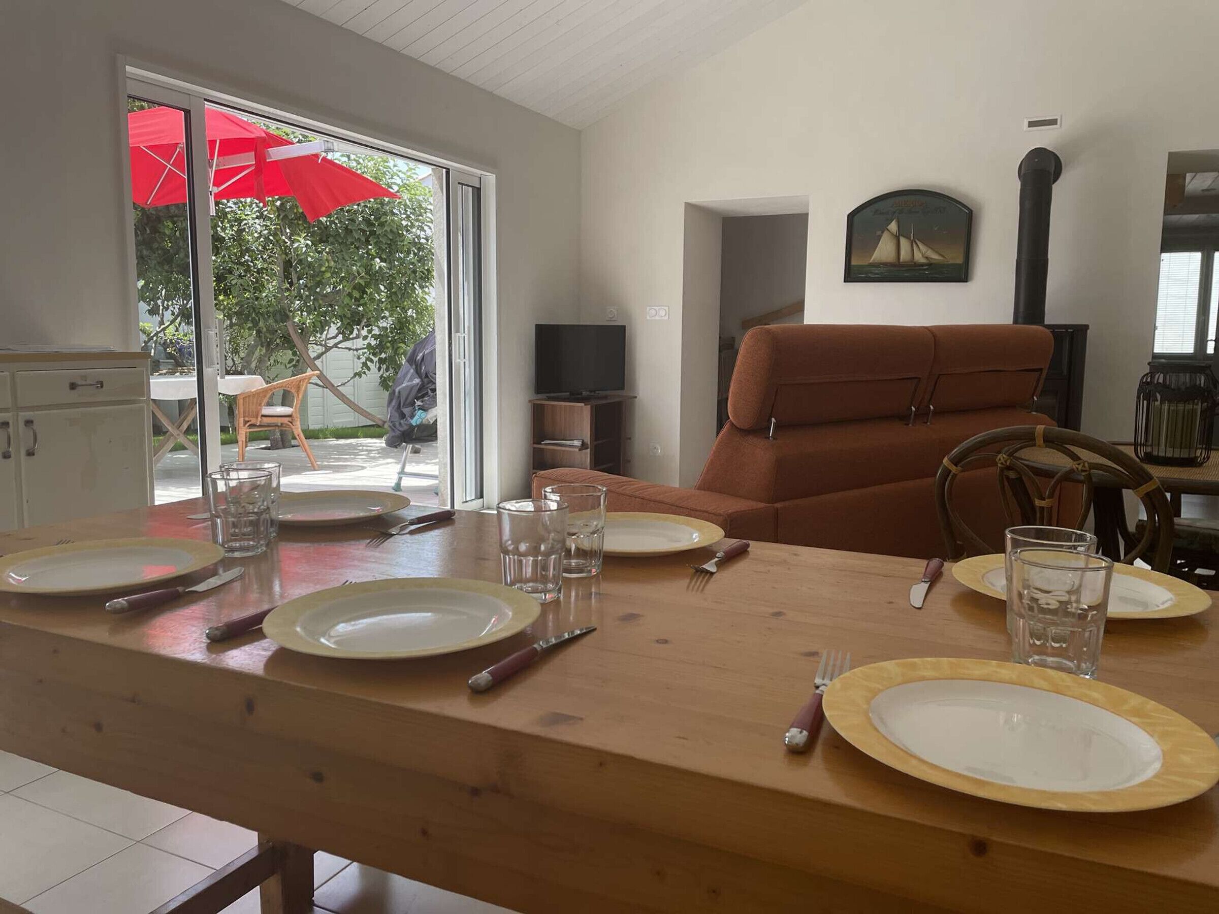 Charmante Maison Rénovée, Proche Plage, Jardin, Terrasse, 3 Chambres - Fromentine