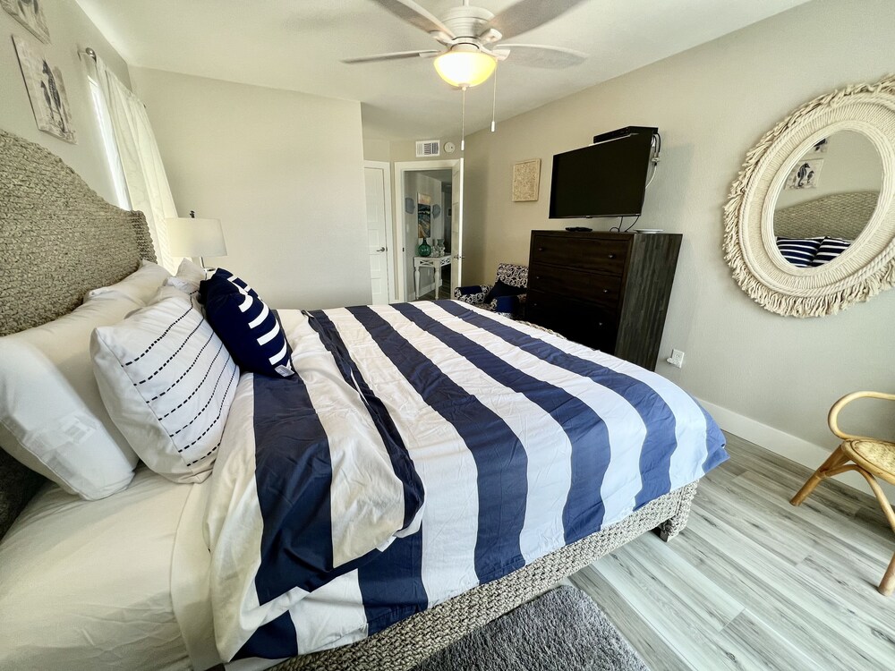 Regatta 301B | 5 bedrooms 3 baths at Regatta! - Gulf Shores | Vrbo