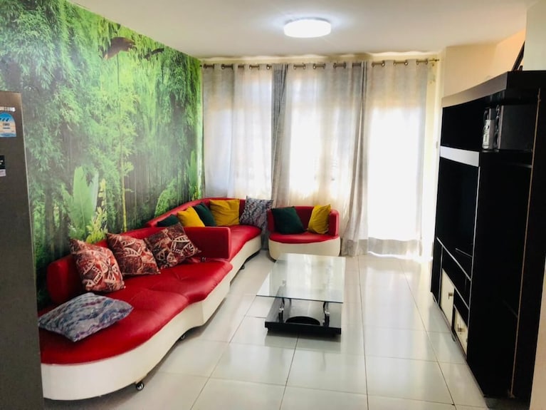 Room Available In Luxury House Kensington Heights Kyanja Kampala - Kampala