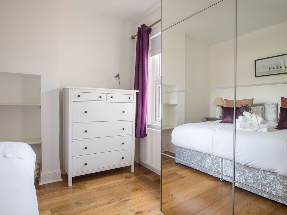 Pass The Keys | Trendy Flat In Sunninghill's Village Atmosphere - Bracknell
