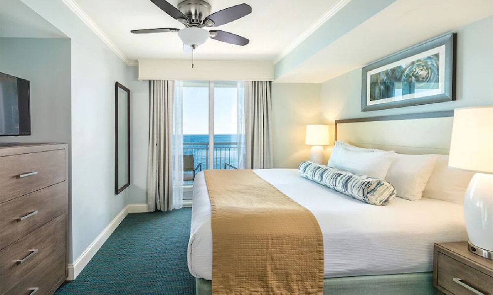 Wyndham Towers on the Grove 2 Bedroom Deluxe Oceanfront Last minute ...