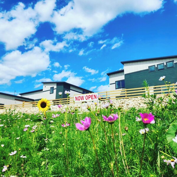 Bluffside Gardens - Decorah, IA