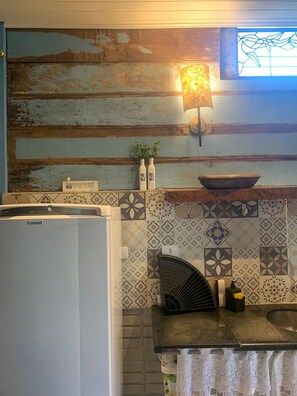 Apartamento standard | Cozinha privada | Geladeira, cooktop, torradeira, forno com torradeira