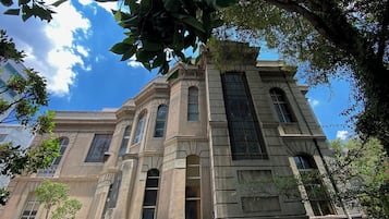 Fachada da propriedade