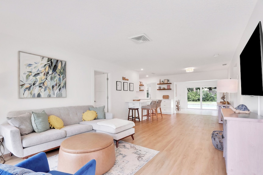 Private Pool + Bar: Palm Beach Gardens Getaway - Palm Beach Gardens, FL