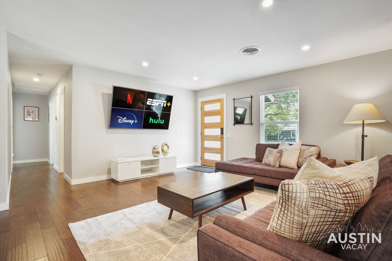 Eastcrest Dr Xxxxxxx - Austin, TX