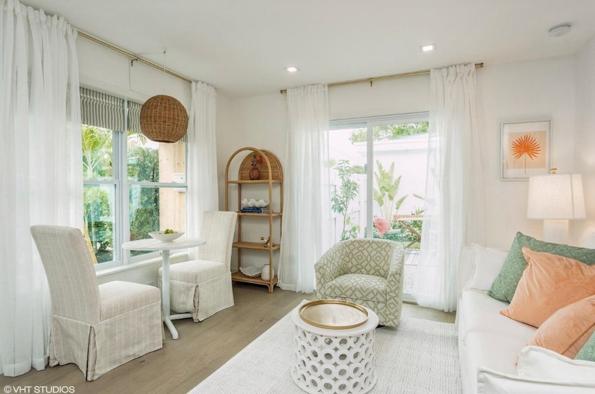 Antique Row Zen Apartment - West Palm Beach, FL