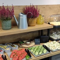 Pequeno-almoço tipo buffet diário incluído 