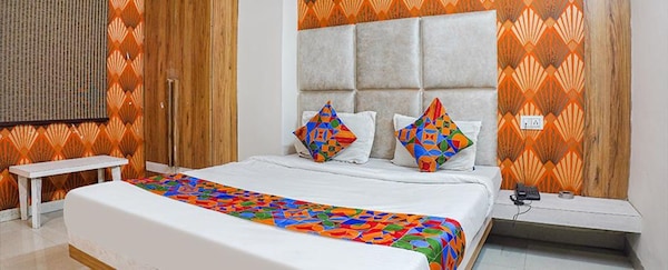 Fabhotel The Pannis - Bhopal