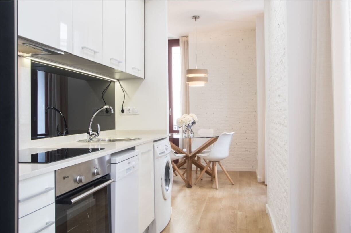 Apartamento Clássico, 1 quarto (R-11) | Cozinha privada | Uma máquina de café expresso, uma chaleira elétrica 