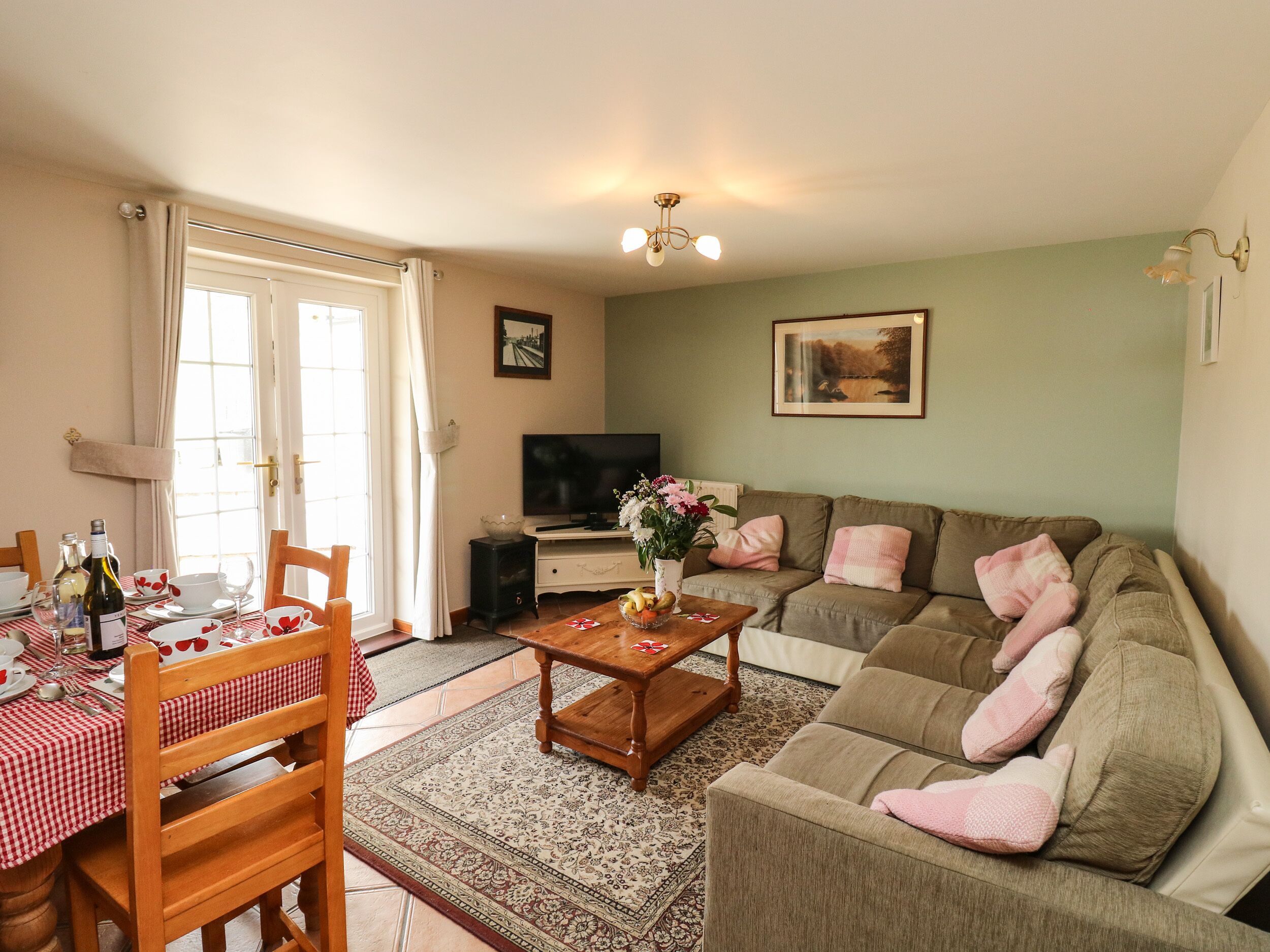 Otters Holt, Pet Friendly, With A Garden In South Molton - Exmoor