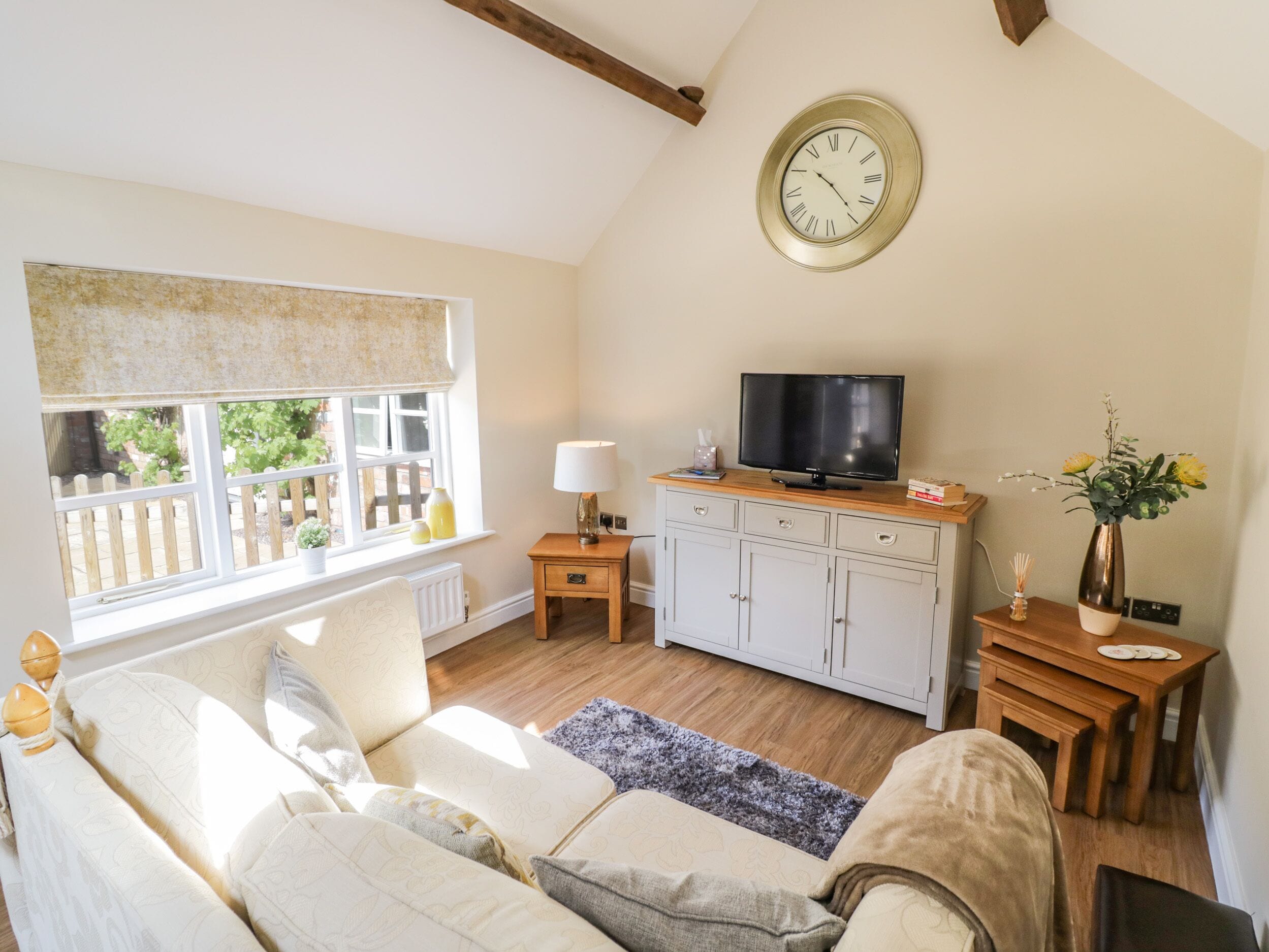The Dairy, Pet Friendly, Character Holiday Cottage In Market Bosworth - Hinckley