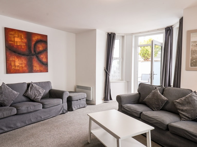 Seaside, Country Holiday Cottage, With A Garden In Bridlington - Bridlington