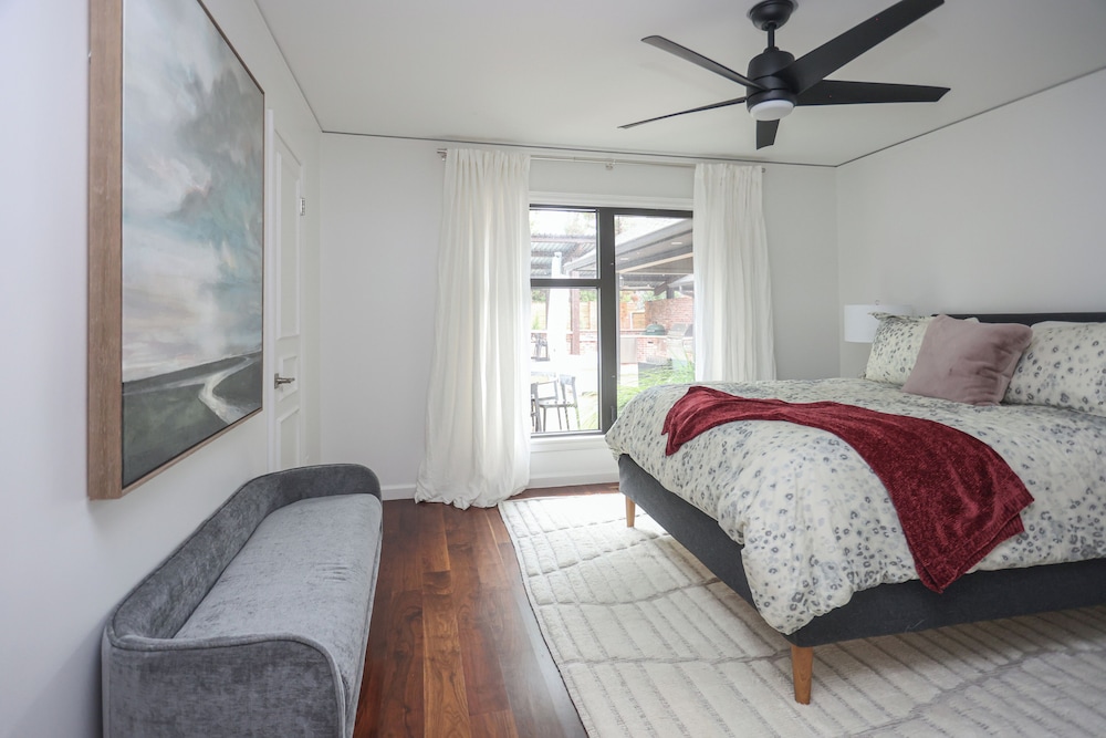 Unveiled Connection -Midtown Gem - Tulsa | Vrbo