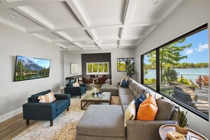 Casa, várias camas (Paradise Peninsula) | Sala de estar