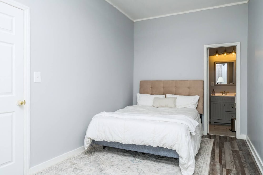 Renovated 3 Bedroom Close To Downtown! - Durham, NC
