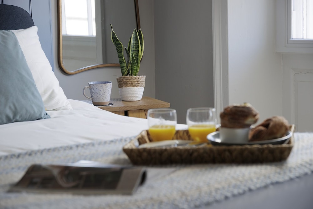 Stylishly Presented Holiday Apartment In The Cotswolds - Molls Yard - Chipping Norton