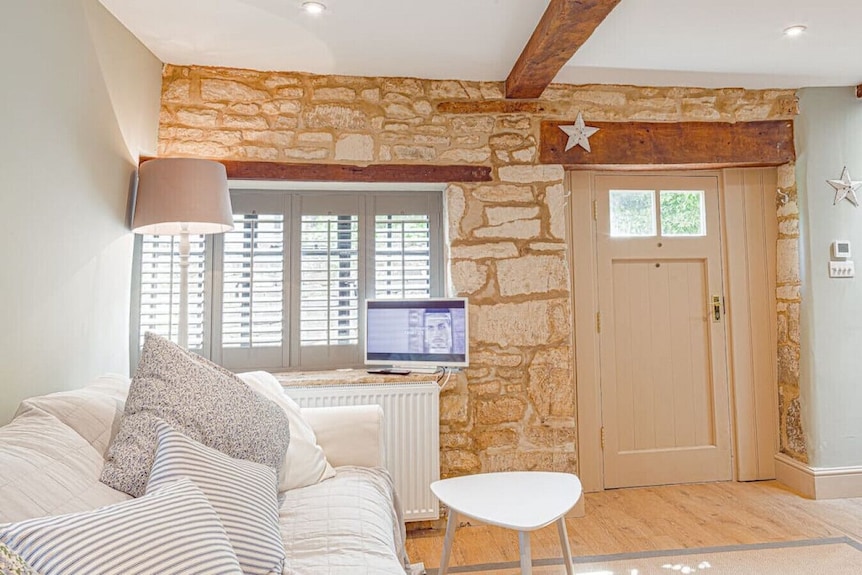 Mill House Cottage - Cosy Stay On The Cotswold Way - Stroud