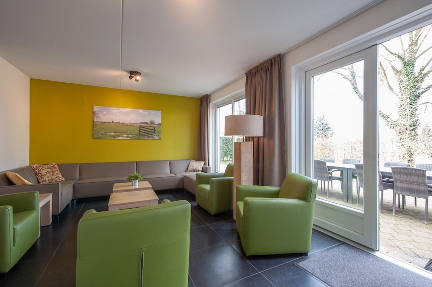 Villa In Arcen Met Zwembad En Gezinsfaciliteiten - Velden