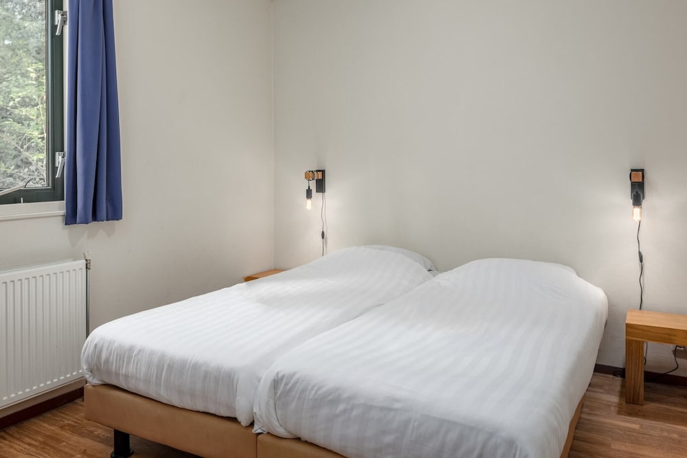 Chalet With Dishwasher Near Nature Reserve - Drenthe