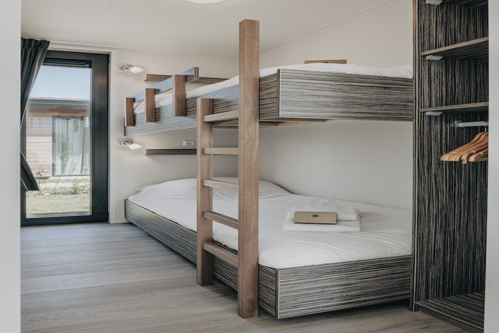 Luxury Lodge With 2 Bathrooms, Near Markermeer - Hoorn