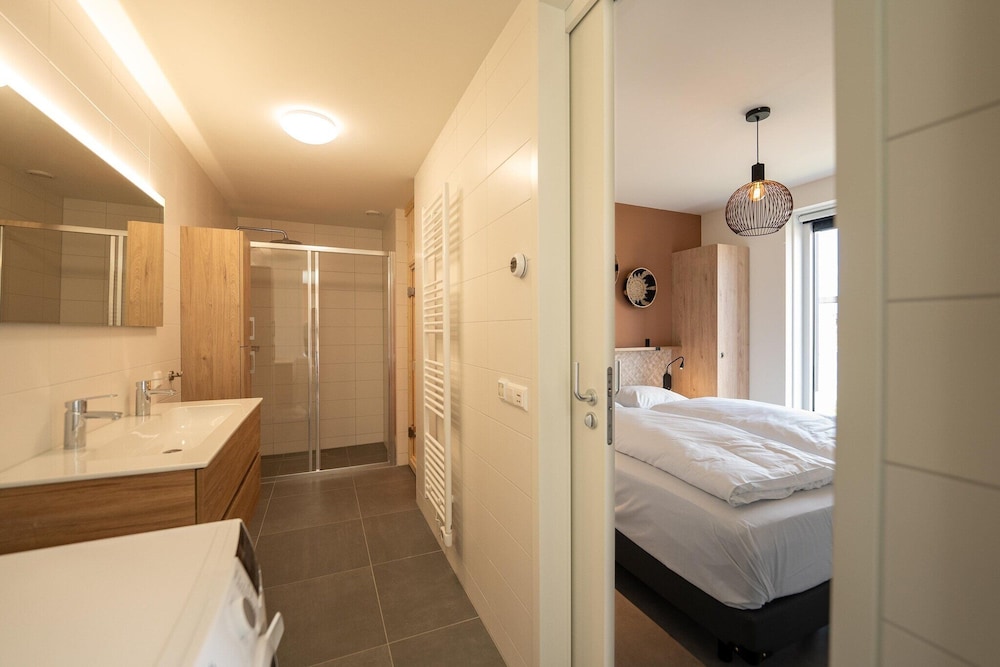 Detached Sauna Villa Retreat - Vlissingen