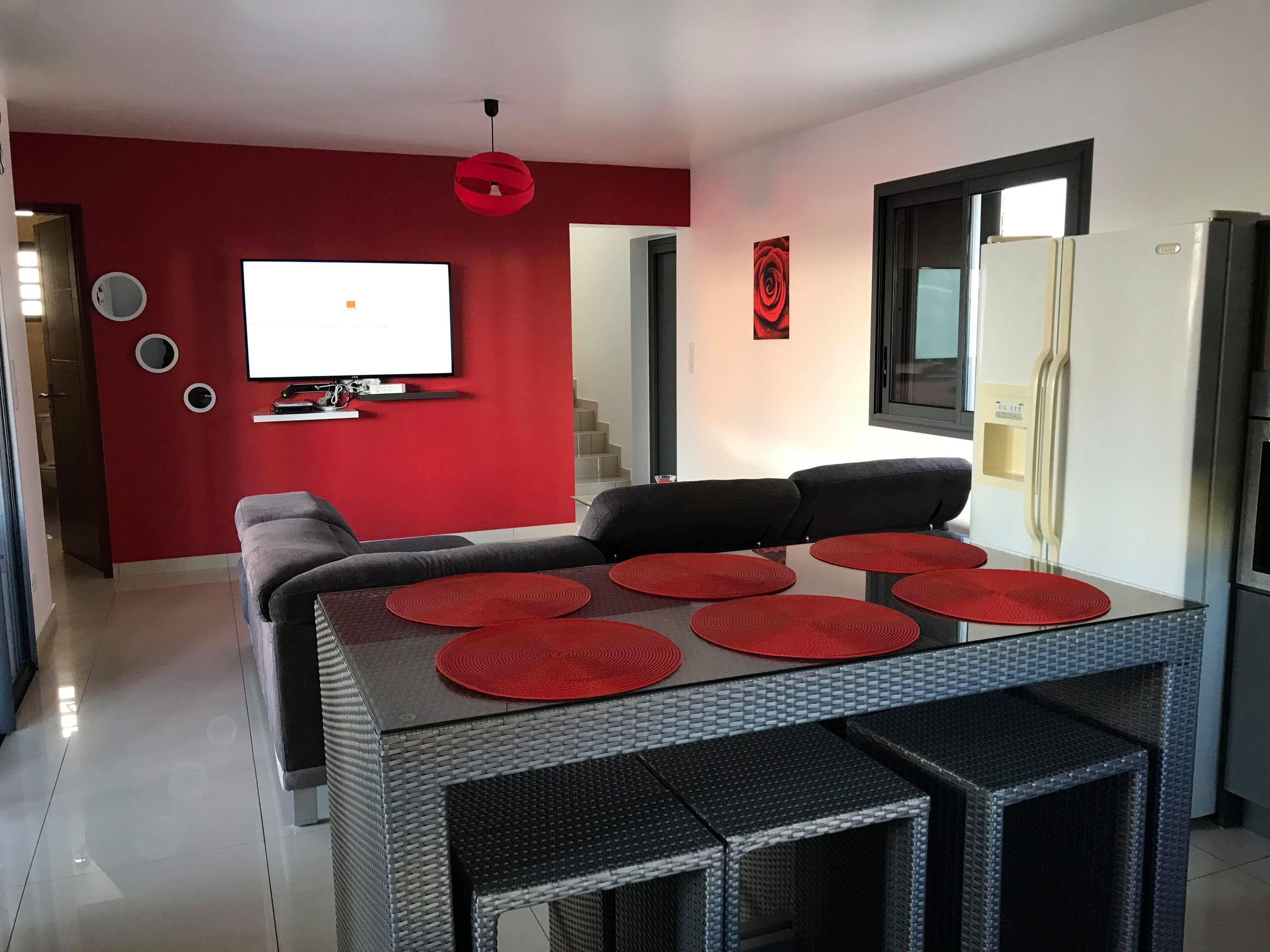 Profiter De L'extèrieur Avec Cette Villa - Saint-Pierre