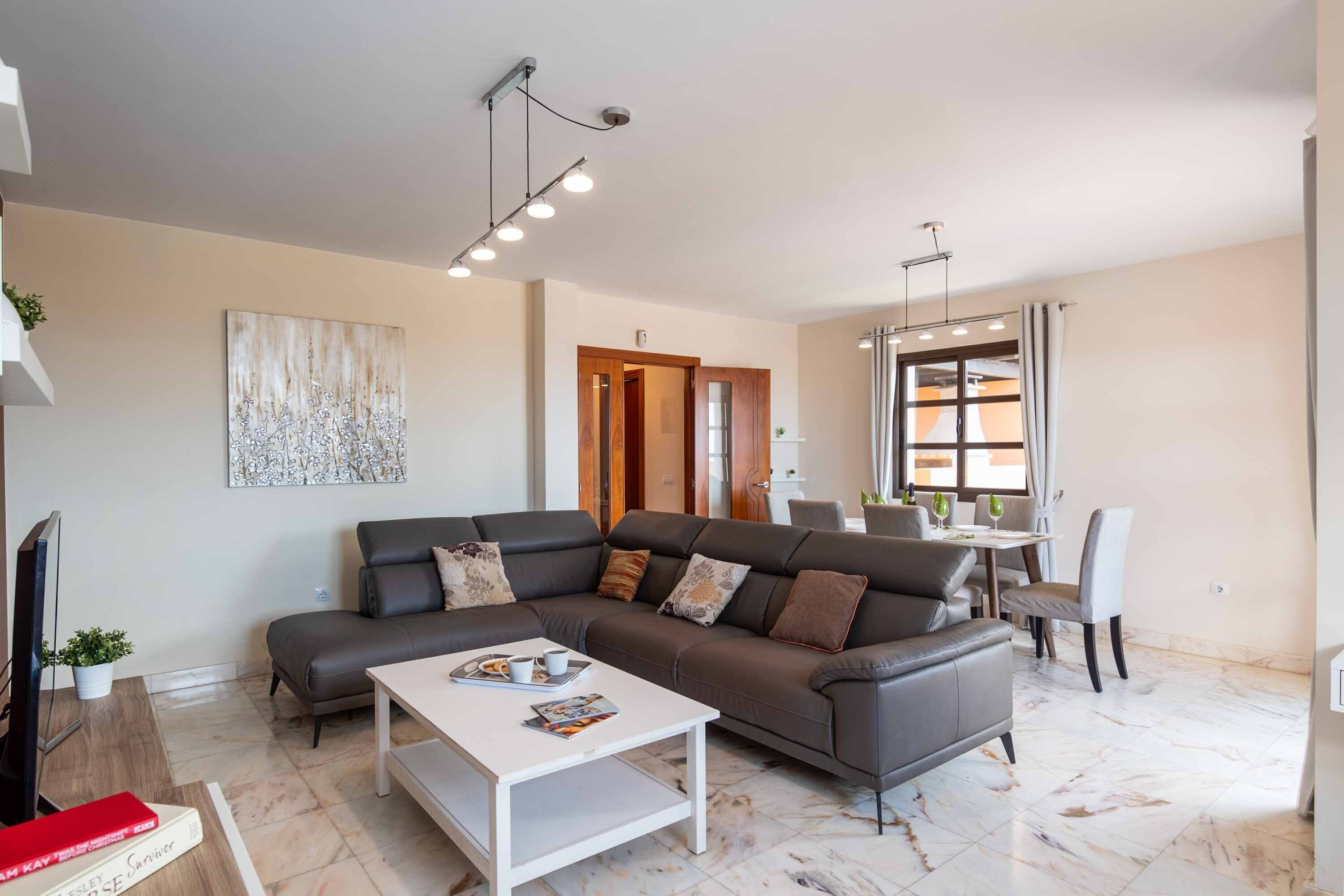 Vista Lobos - Three Bedroom Villa, Sleeps 6 - Corralejo