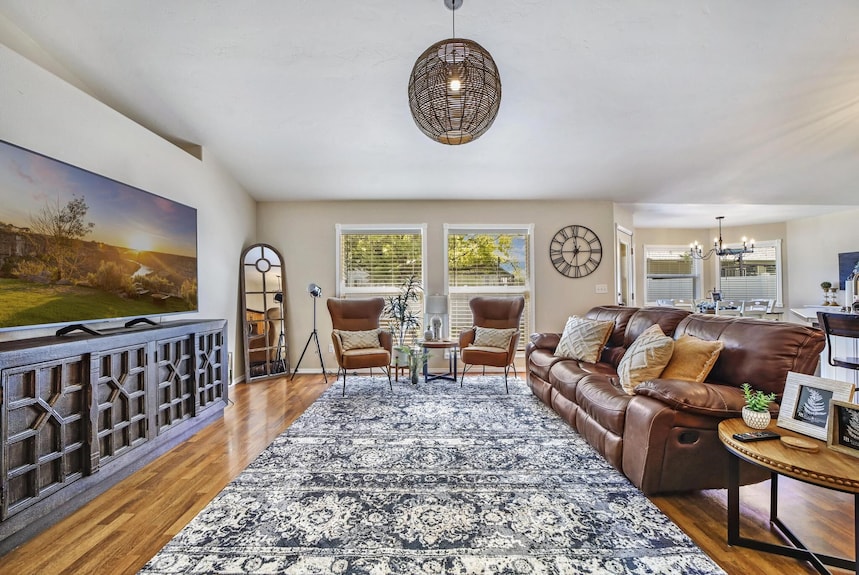 New! Park Meadow. Near St. Lukes, Clean 4 Bedroom, 2 Bathroom. - Twin Falls, ID