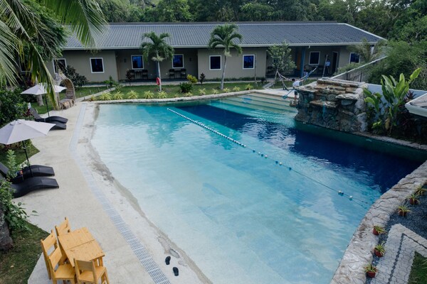 Hidden Lagoon Resort - Panglao