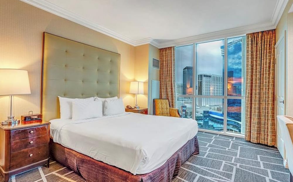 Strip View One Bedroom Balcony At Signature At Mgm No Resort Fees - Bellagio