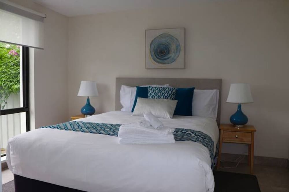 Townhouse 2 - 16 King Street - Myrtleford | Vrbo