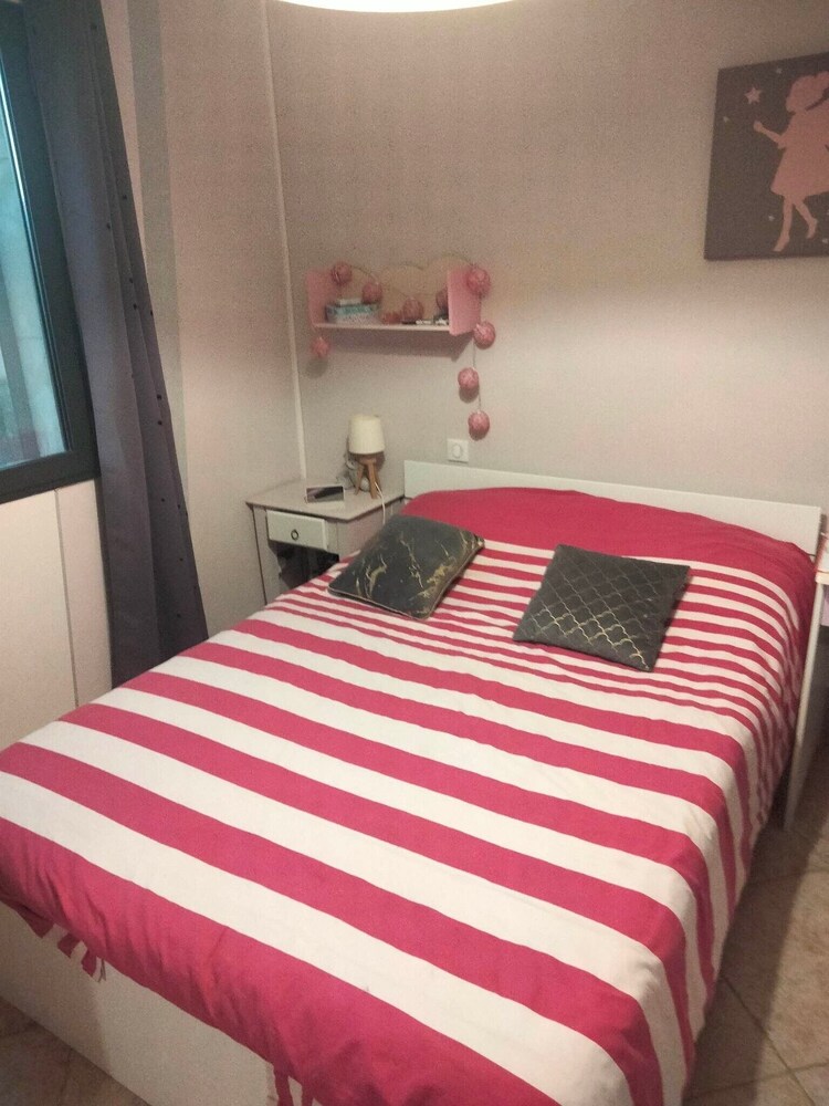 Sud Jolie Villa Proche du Pont du Gard - Collias | Vrbo