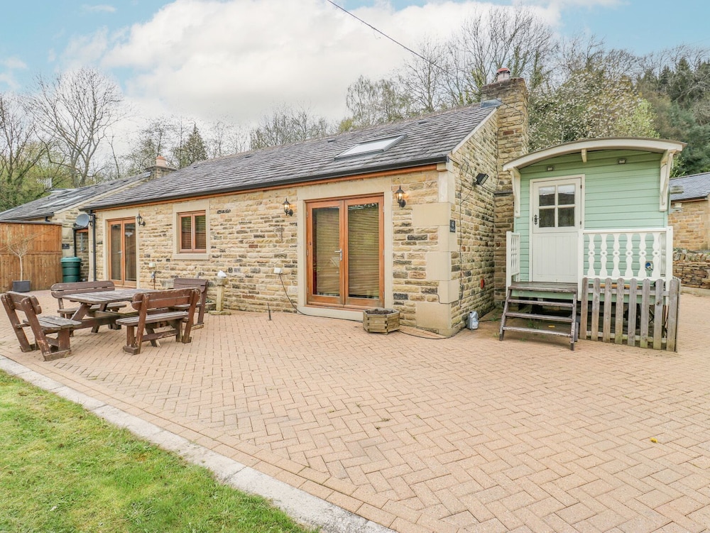 4 Pheasant Lane - Sheffield