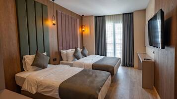 Quarto Triplo Empresarial, não fumadores | Vista do quarto