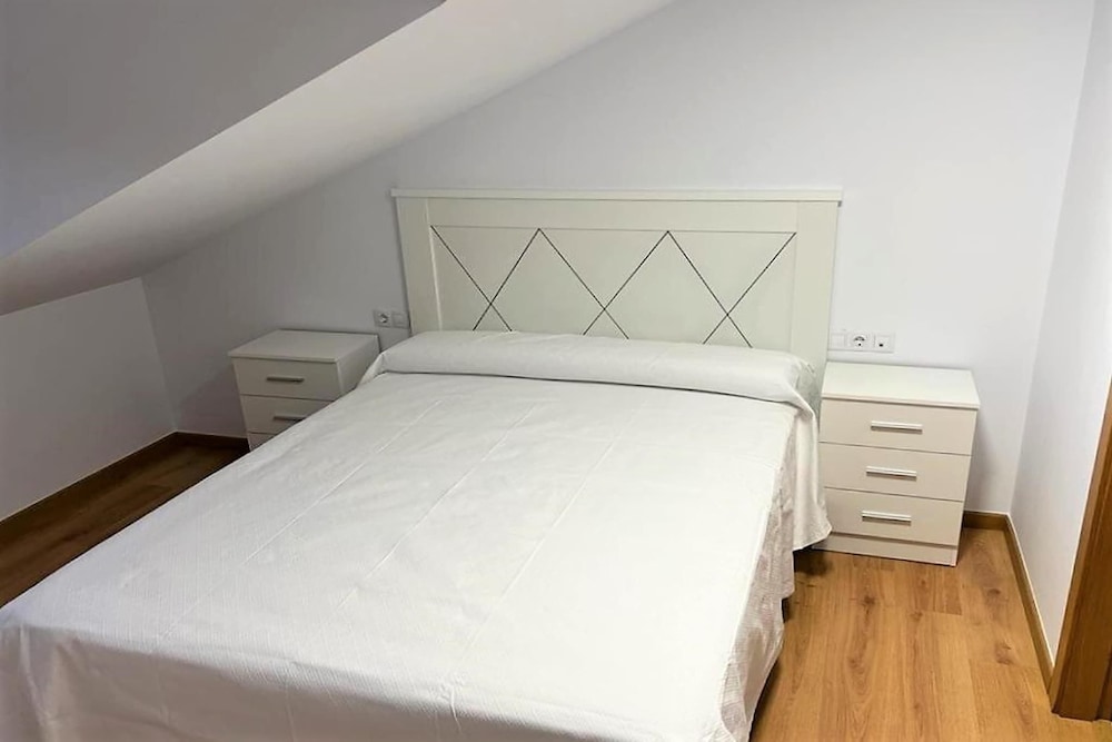 Apartment In A Valenzב With Sea Beach - Galicia
