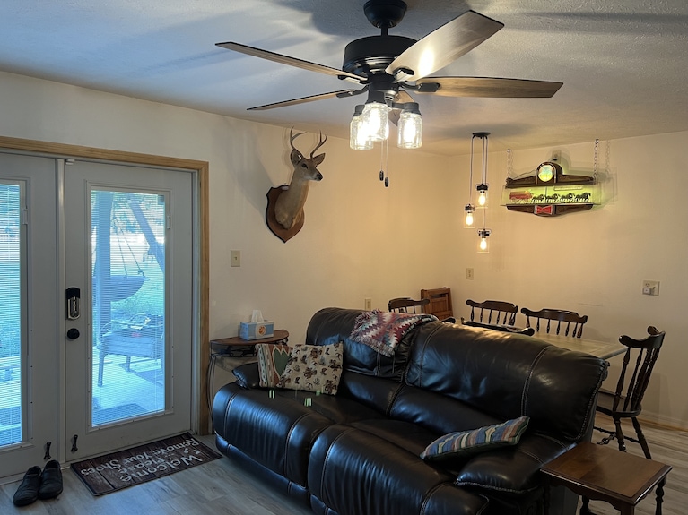 Horsing Around In The Country - Simpson Lakes