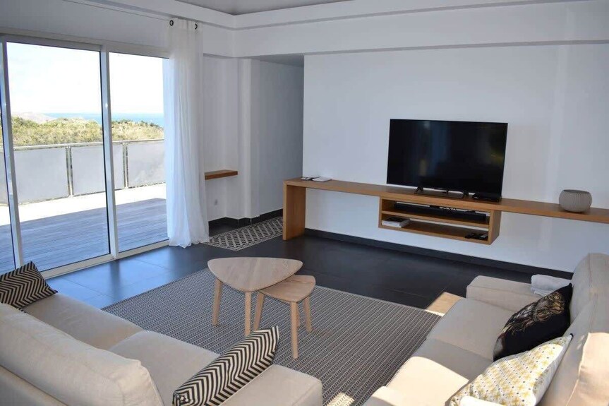 Villa Aloes Romantic Hillside Getaway With Jacuzzi & Panoramic Views In Lurin, St. Barths - Saint Barthélemy